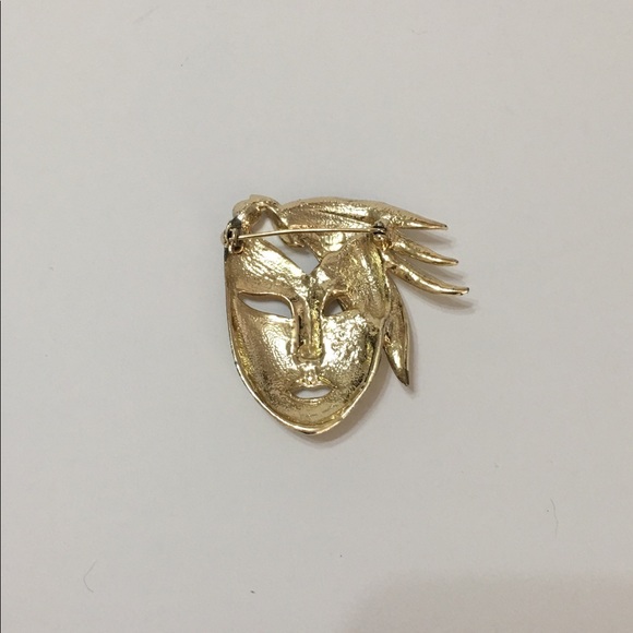 Vintage | Jewelry | Vintage 8s Gold Face Pin With Rhinestone | Poshmark